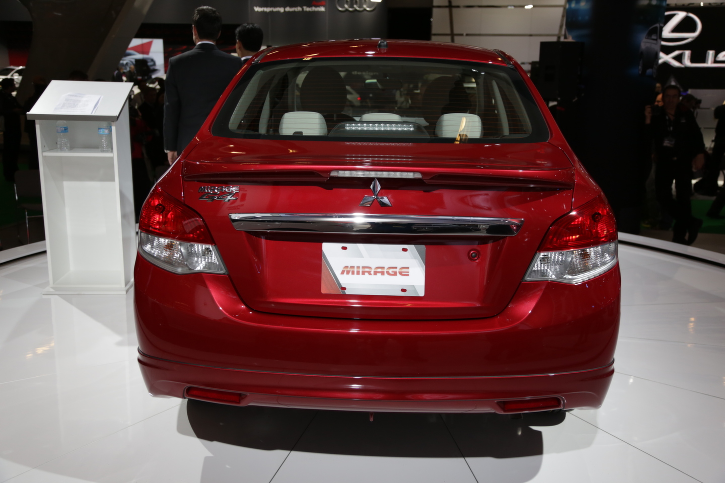 La Mitsubishi Mirage G4 dévoilée au Salon de l'Auto de Montréal | Ecolo ...