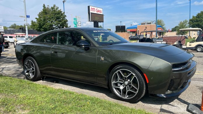 Dodge lance les modèles Charger SIXPACK 2026 au Canada | Ecolo Auto