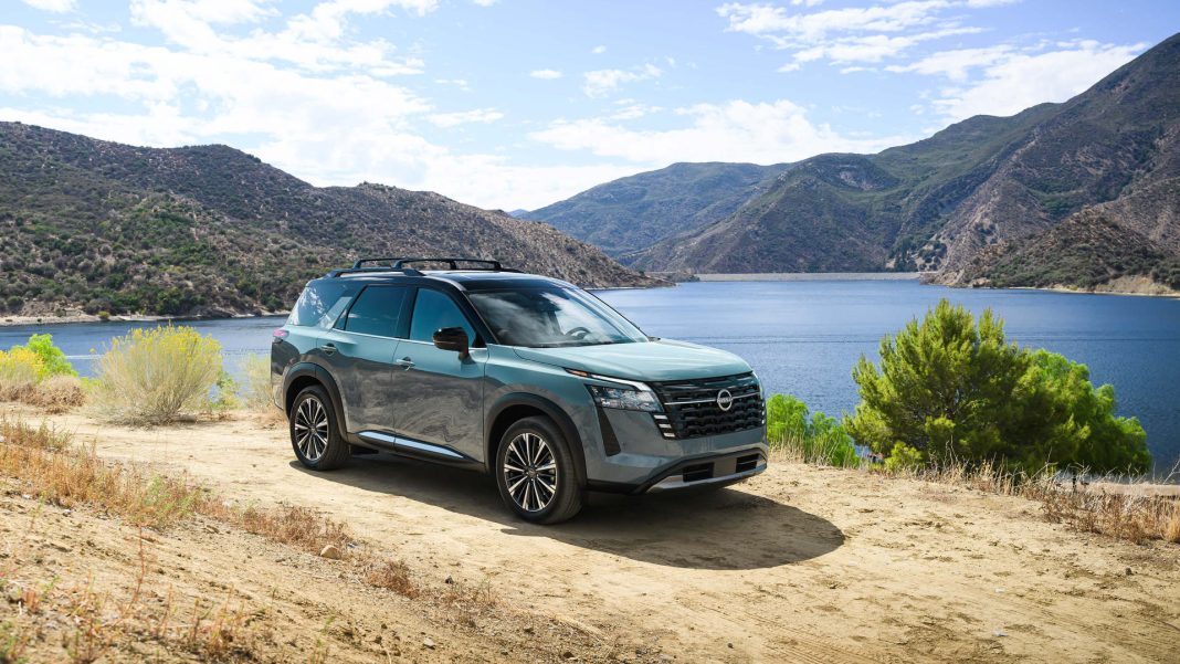 Nissan dévoile le Pathfinder 2026 modernisé avec écran de 12,3 pouces ...