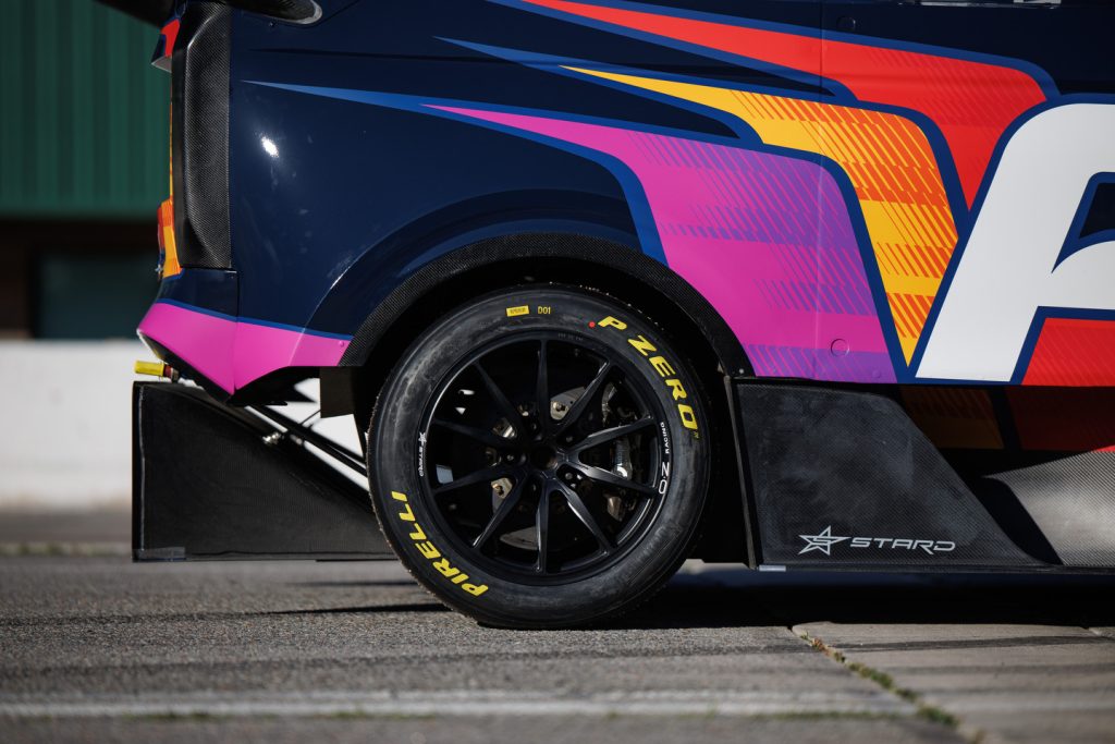 La Ford SuperVan 4.2 prêt à voler la vedette à Pikes Peak | Ecolo Auto