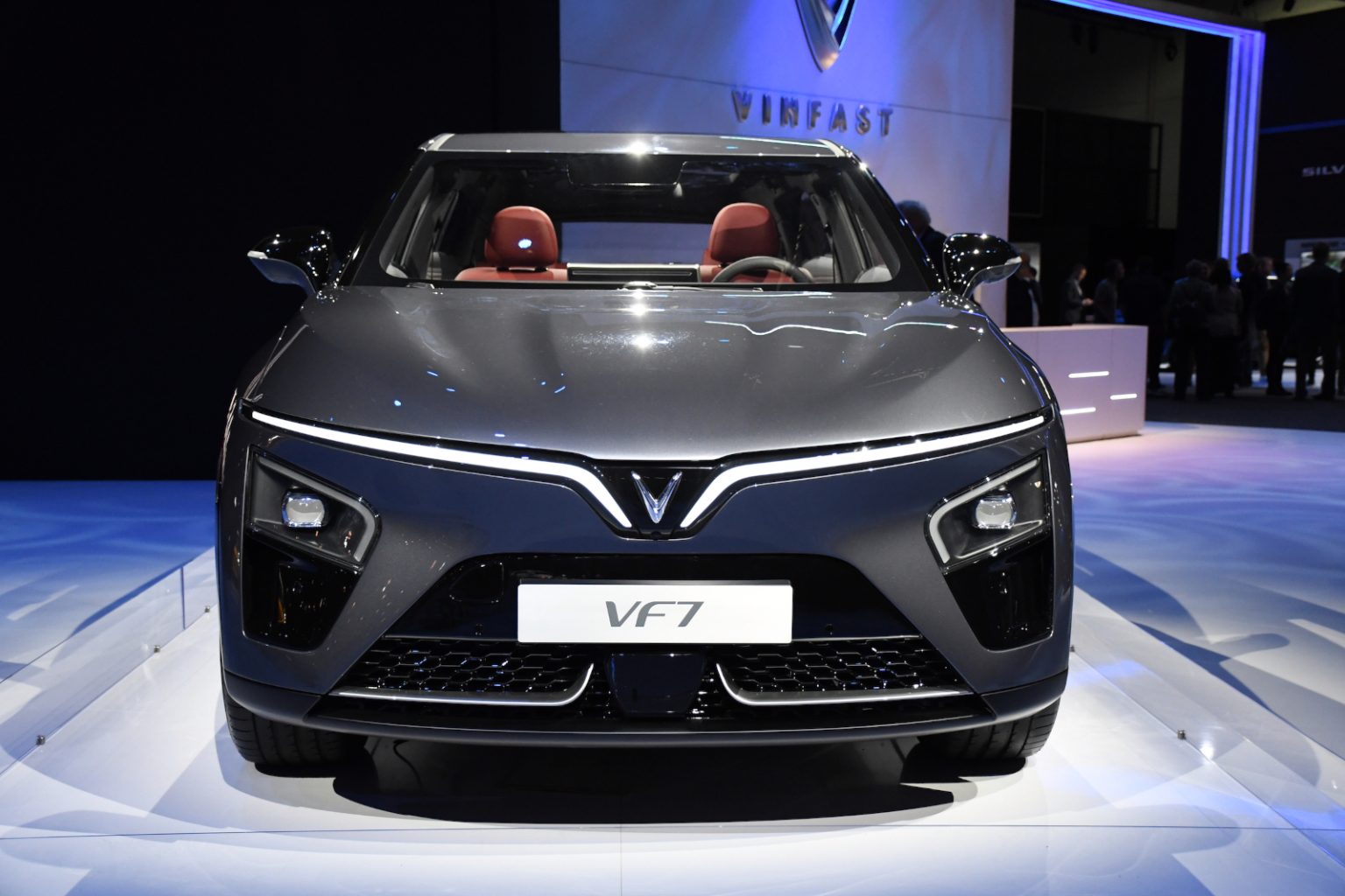 VinFast VF 7 2025: éligible à la subvention fédérale de 5000 $ | Ecolo Auto